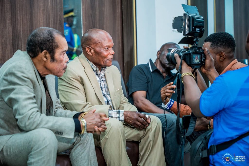 RDC vs Sénégal : Raoul Kidumu et Adhélard Mayanga à Kinshasa pour ...